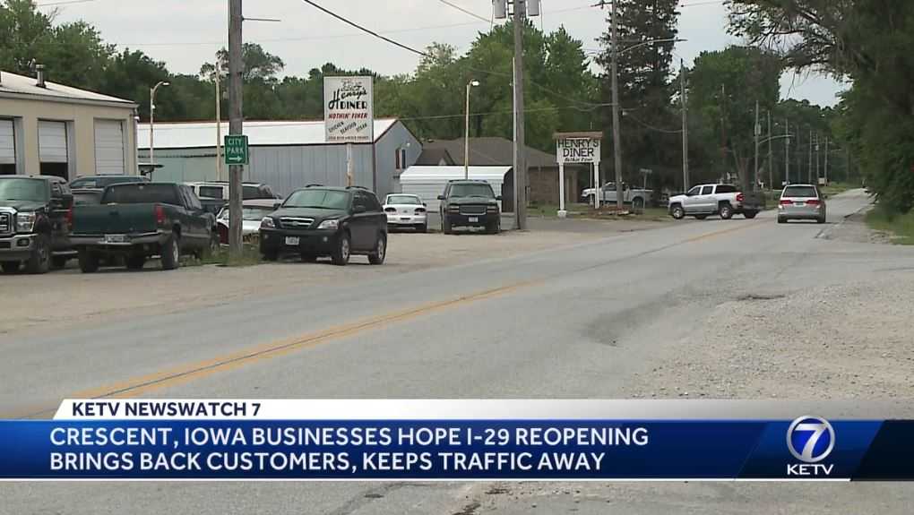 Businesses in Crescent, Iowa, hope I-29 reopening brings back customers