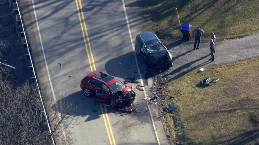 1 dead, 1 injured following head-on crash in Butler County