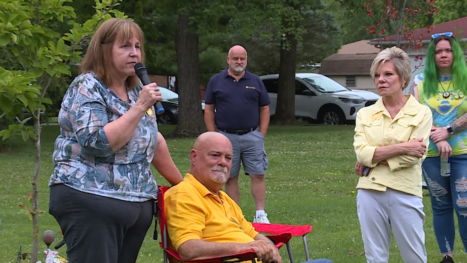 Katelyn Markham's loved ones gather to share stories, feelings ...
