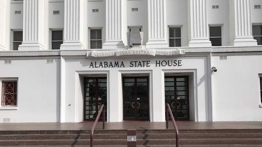 Alabama lawmakers vote to move forward with construction of new Statehouse