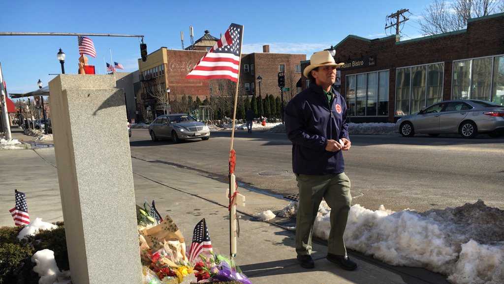 Somber salute: Many pay respect for firefighter Joseph Toscano