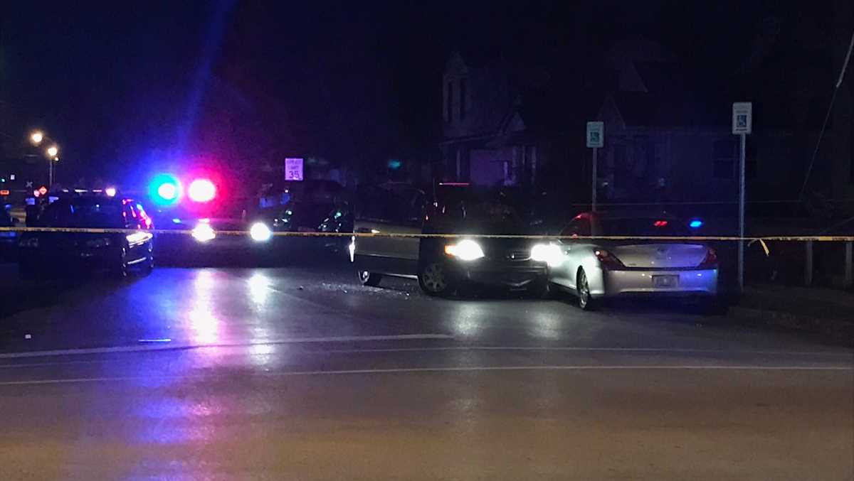 Man dies days after being found shot in vehicle Man dies days after being found shot in vehicle