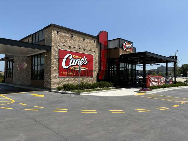 Raising Cane's opens new Greendale location Tuesday with giveaways