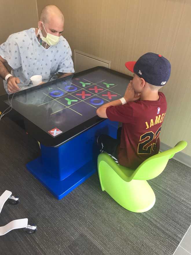 Uncle, nephew battle cancer as team