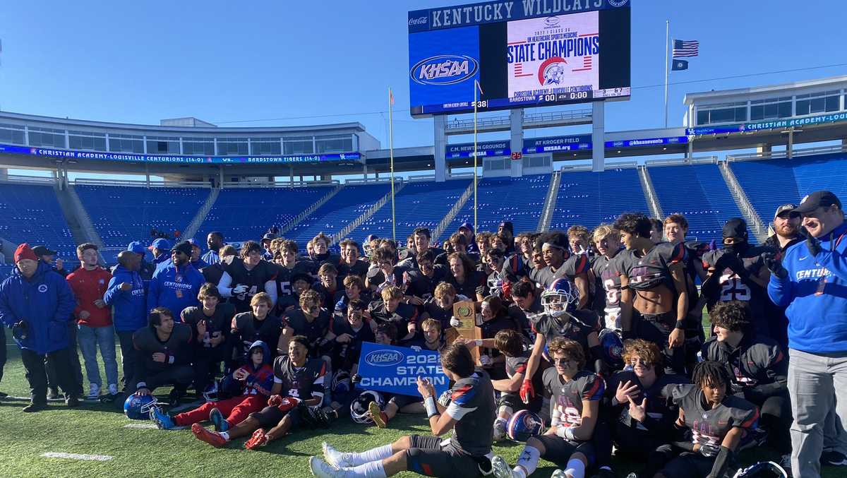 CAL football completes perfect season with state championship victory