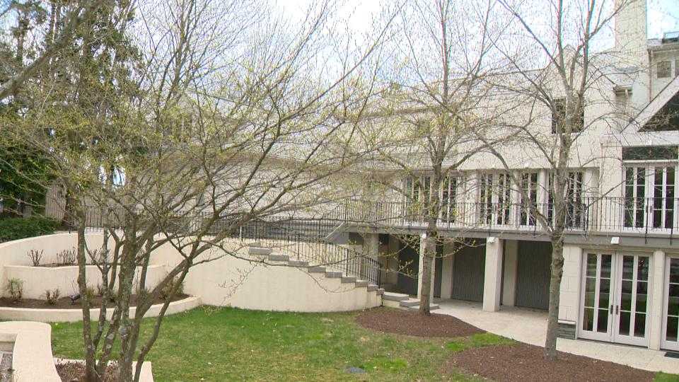 Photos: Take a look inside Cal Ripken's house up for sale