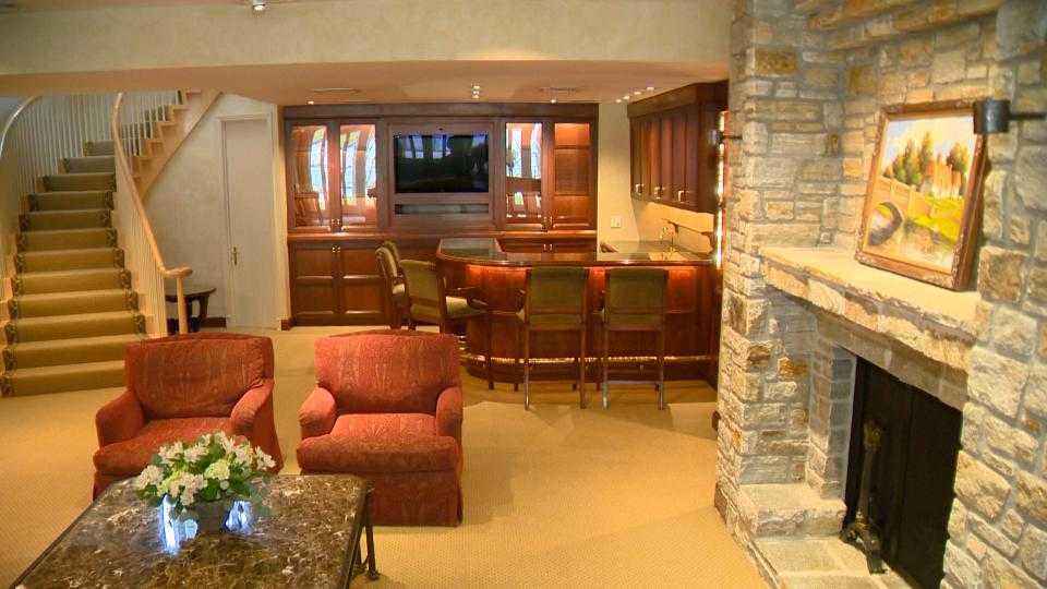 Photos: Take a look inside Cal Ripken's house up for sale