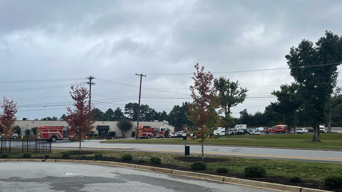 Greenville: Business evacuated due to fire
