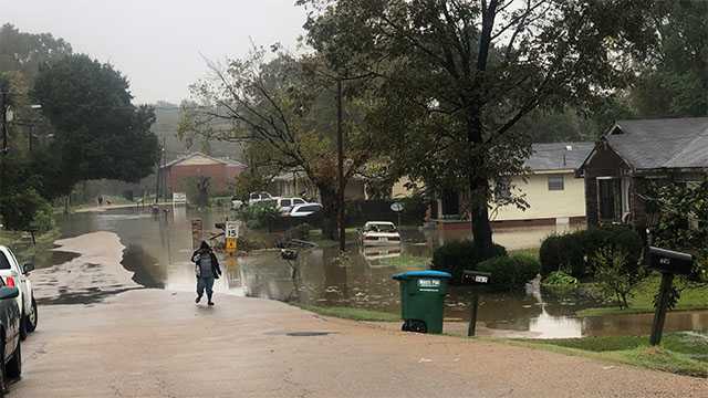 Some metro residents trapped by flash flooding