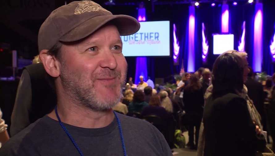 Phish drummer Jon Fishman running for board seat in hometown