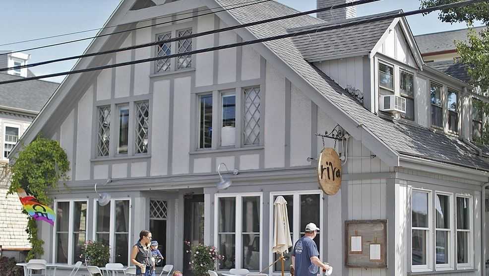 Popular South Shore restaurant Riva closing after 20 years in business