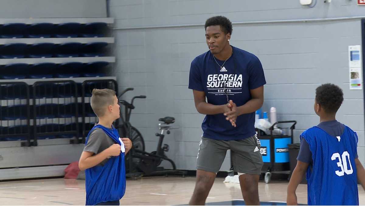 Charlie Henry hosts first-ever Future Eagle Basketball Camp at Hanner ...
