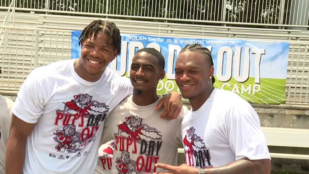 Day 2 at Nolan Smith and Winston Wright Jr.'s Pups Day Out Youth ...