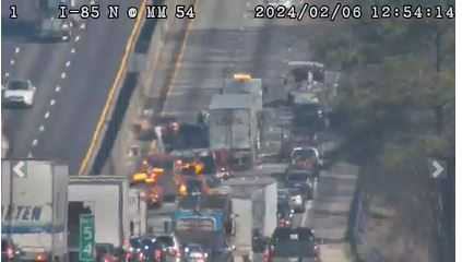 LIVE: Crash on I-85 near Pelham Road blocks 2 lanes