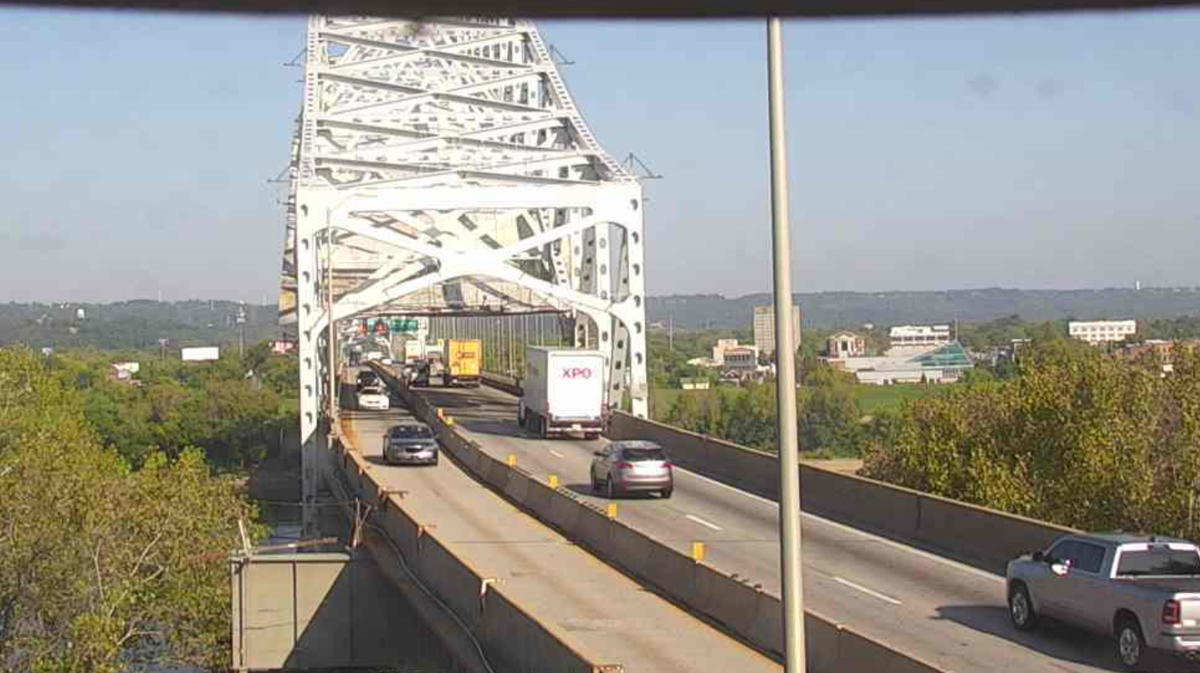 Sherman Minton bridge shutdown: Westbound I-64 closes this weekend