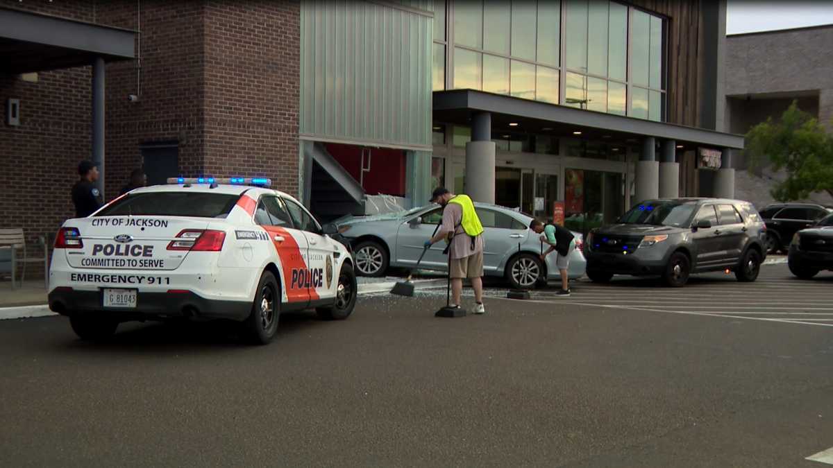 Erin Pickens - Journalist Profile - Intelligent Relations