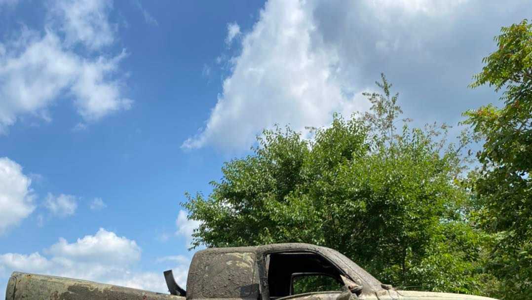 Pickup pulled from water near Bridgeport Dam