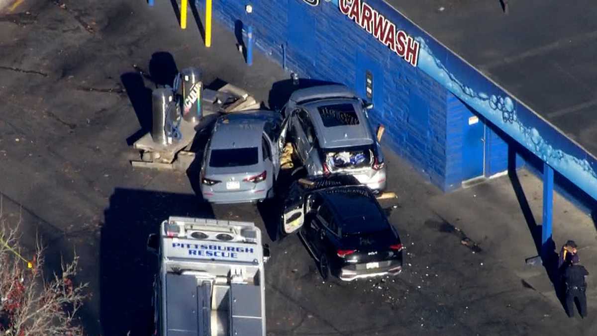 Man pinned under vehicle, dog killed in Pittsburgh car wash crash