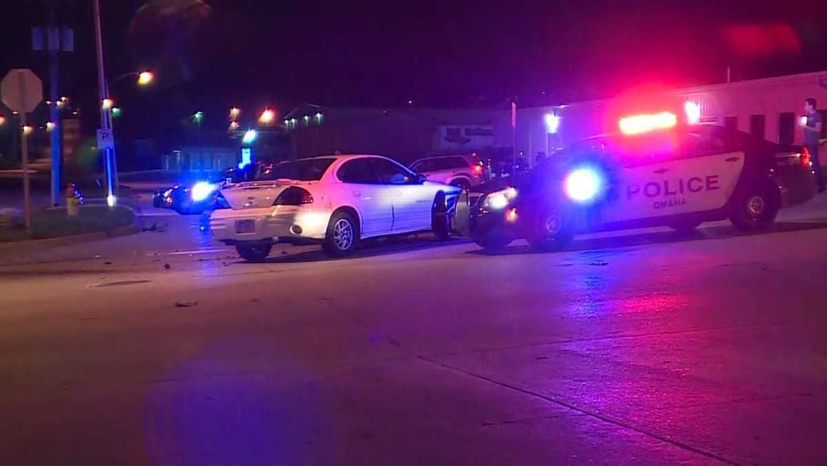 Motorcyclist critically injured in 61st, Grover crash