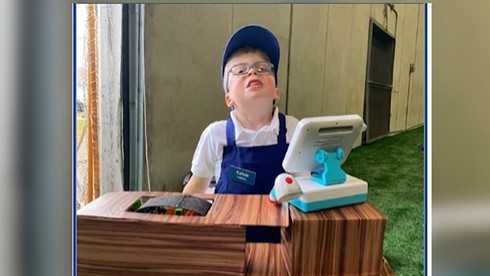 Boy who dressed up as store cashier for Halloween gets surprise from ...