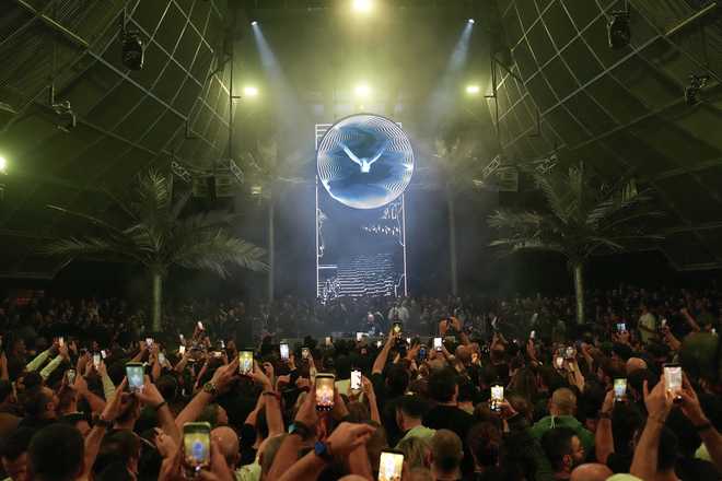 Padre Guilherme's rave in Beirut draws cheers and controversy