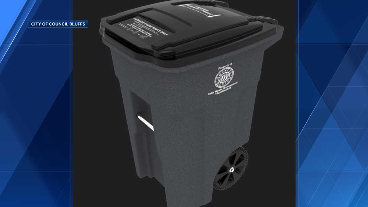 Council Bluffs rolling out new recycling, trash carts