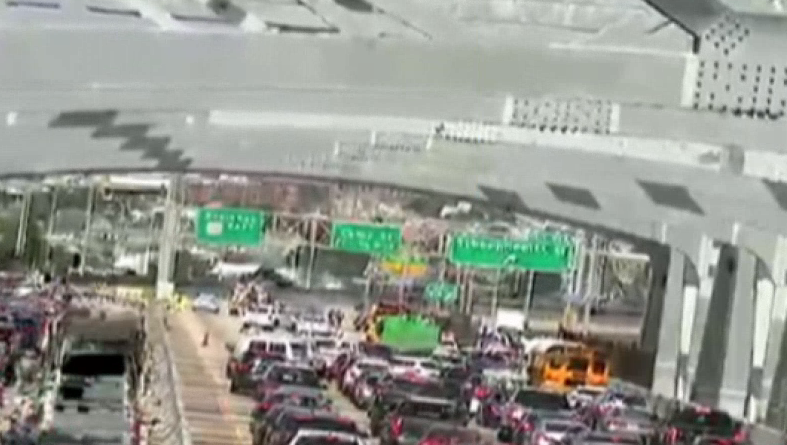 New Orleans Crescent City Connection car fire
