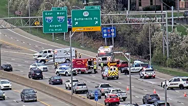 Crash Cleared On I 75 In Fort Mitchell All Lanes Reopen