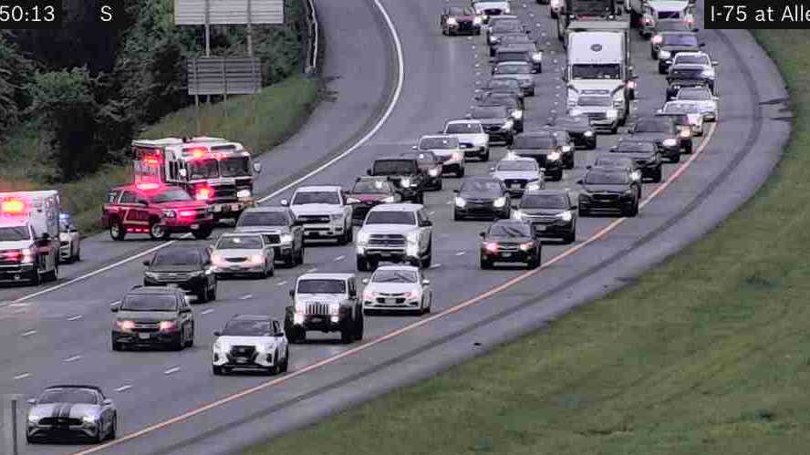 Crash cleared on I-75 in West Chester, all lanes open