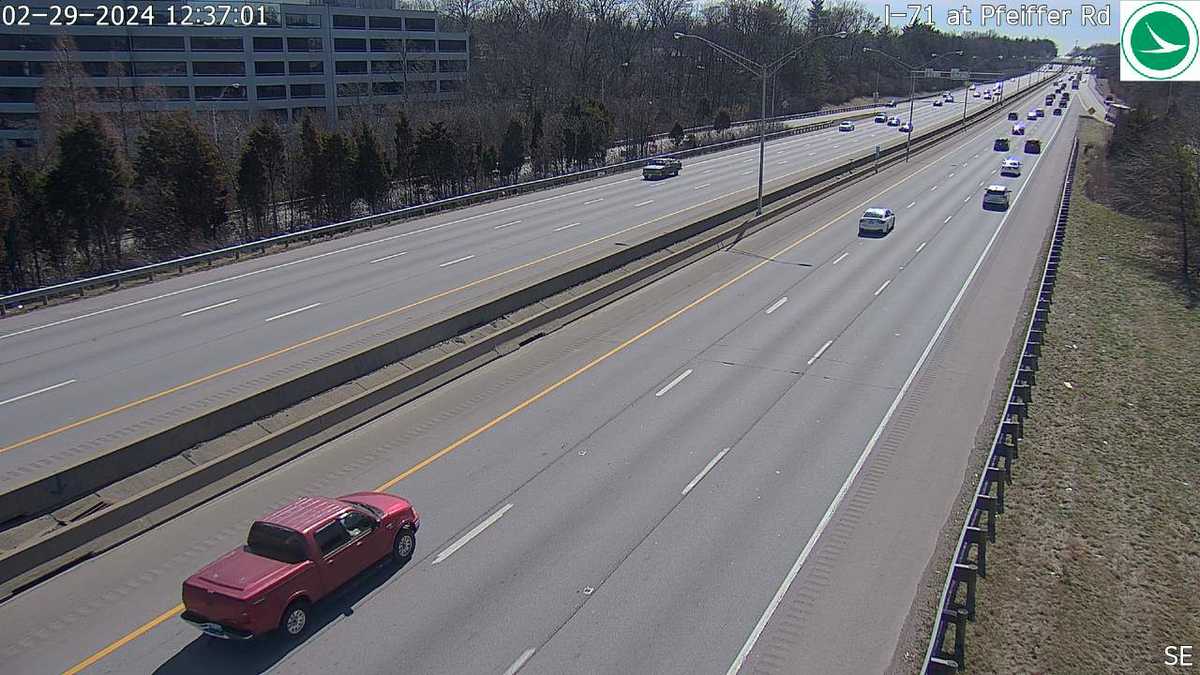 All lanes open on I-71 northbound after semi-truck overturns Thursday morning