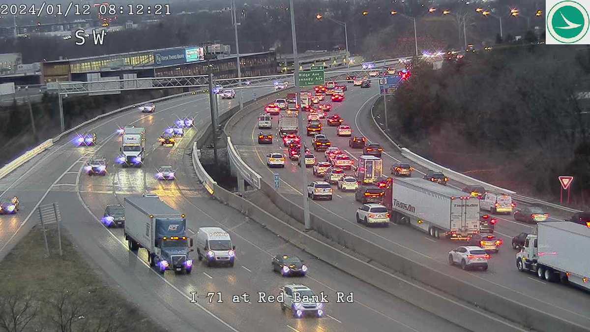 Crash blocking lanes on I-71 near Madisonville has been cleared