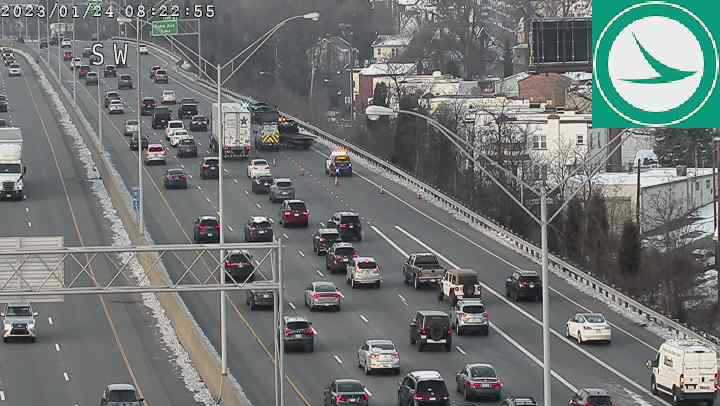 Multiple lane blocking crash on I-71 in Norwood has been cleared