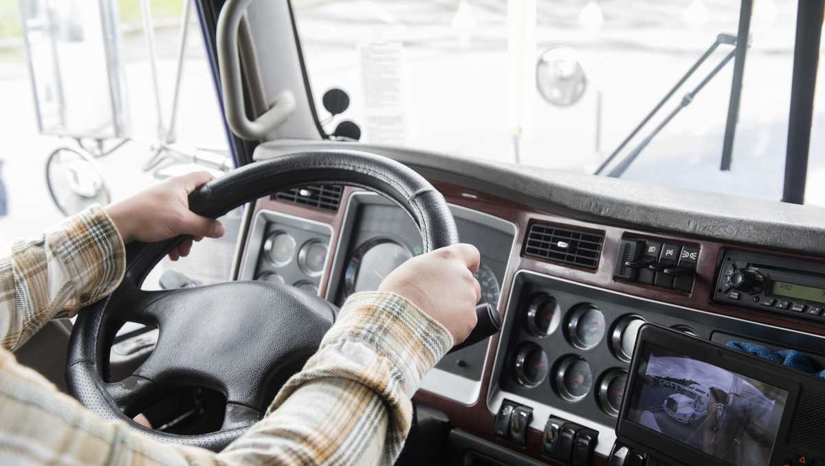 Mass. lawmakers pass change to CDL law after months of upheaval