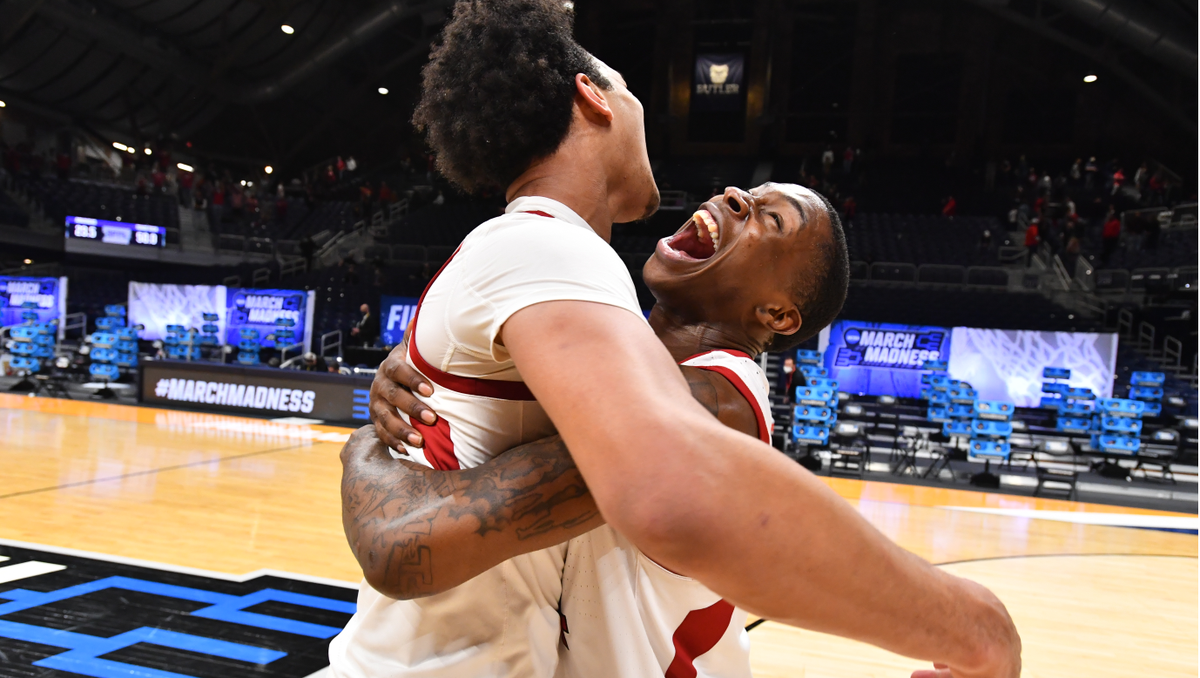 How sweet it is! Arkansas men's basketball team reaches Sweet Sixteen