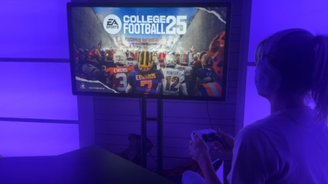 Bailey Smith - Journalist Profile - Intelligent Relations