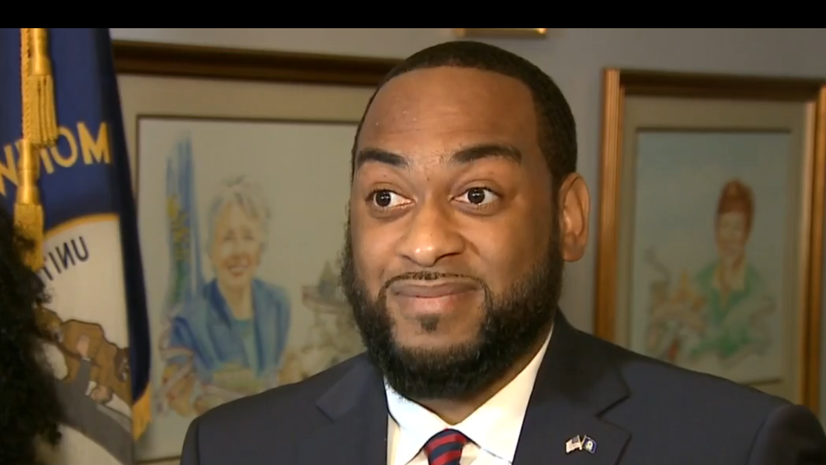 Charles Booker officially files paperwork for U.S. Senate Democratic ...