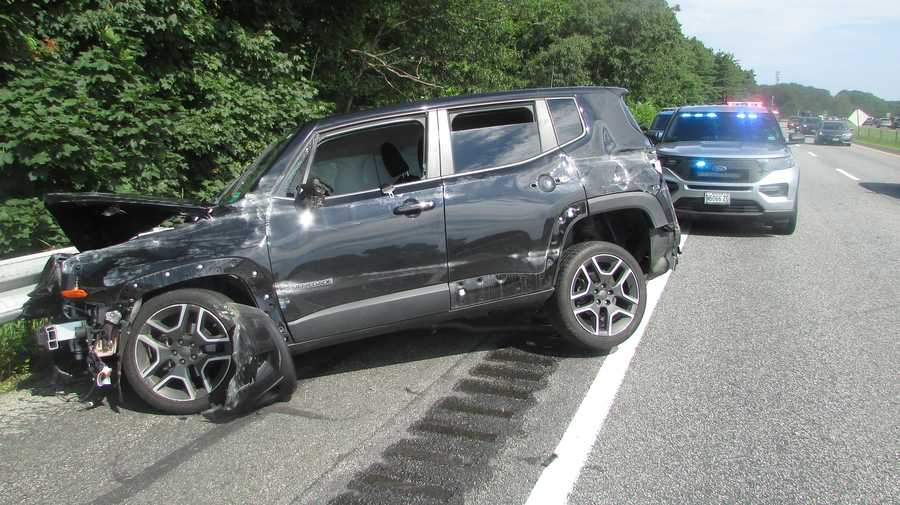 Stolen vehicle involved in multiple crashes on I-295, police say