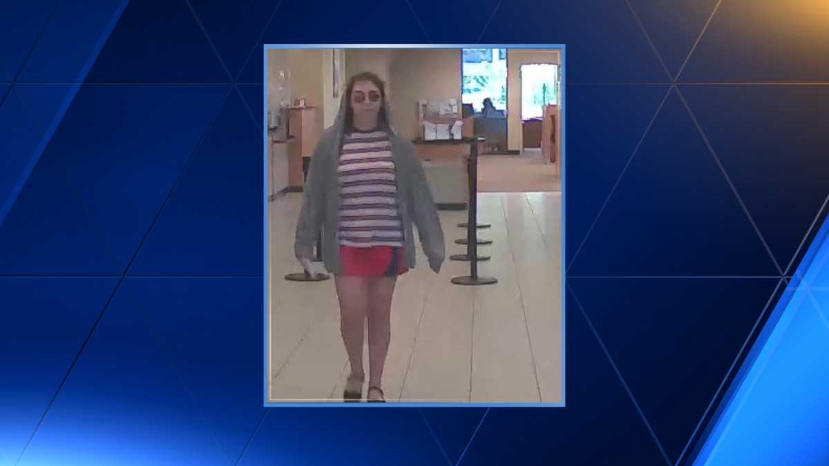 Police Searching For Chase Bank Robbery Suspect