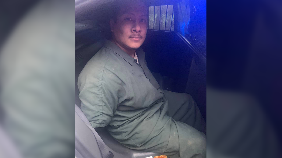 Leo Chavez: Convicted killer who escaped from Cullman County Jail back ...