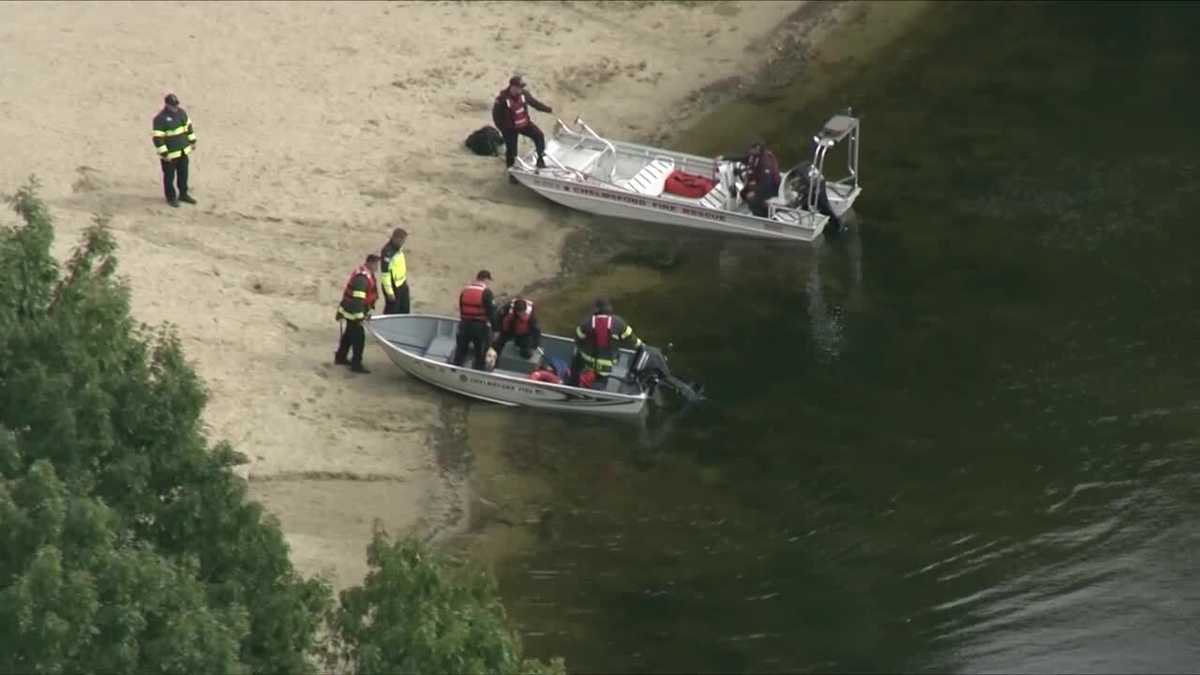 Kayaker's body recovered after extensive search at lake, police say