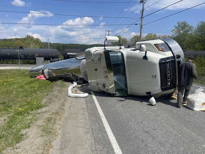 Tractor-trailer crash shuts down road for 11 hours