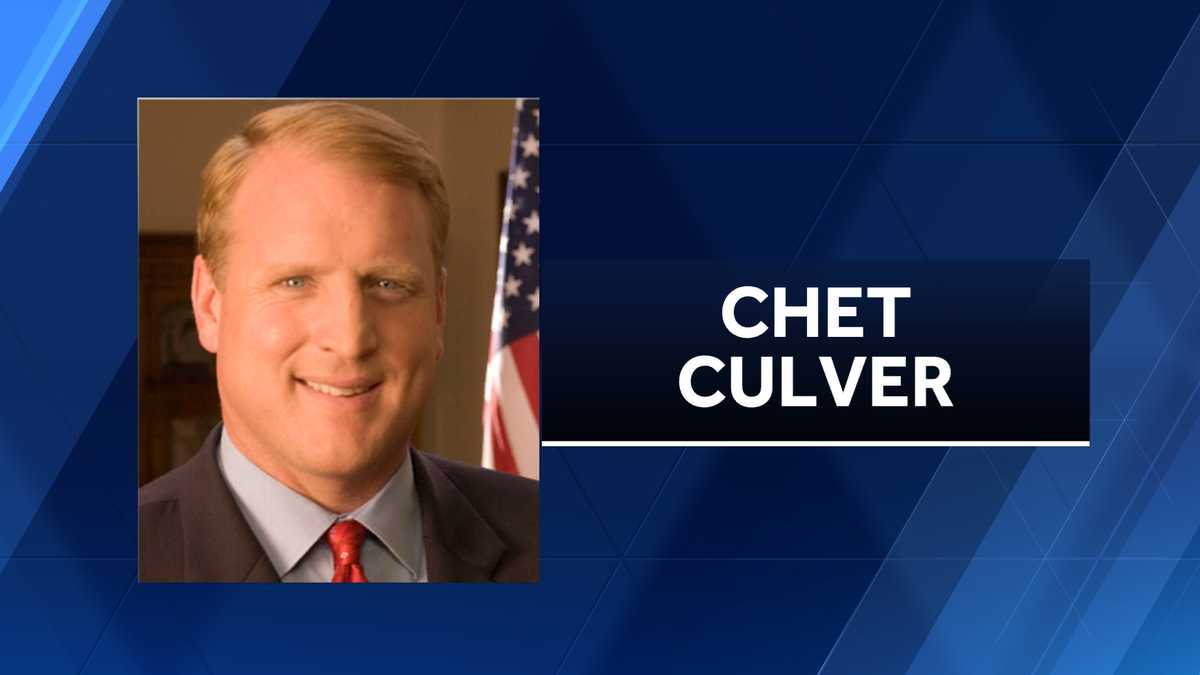 Former Iowa governor warns Reynolds against COVID-19 unemployment policies
