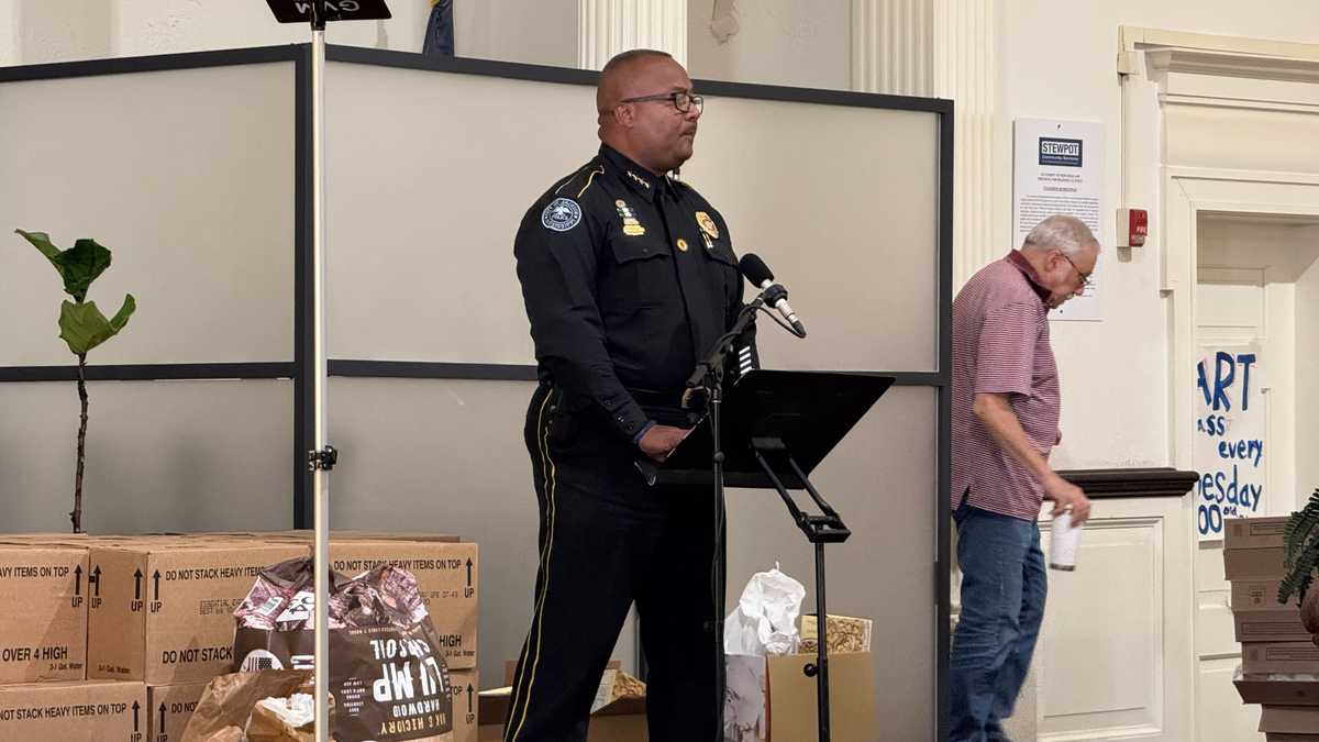 Jackson police chief discusses new laws with unhoused community
