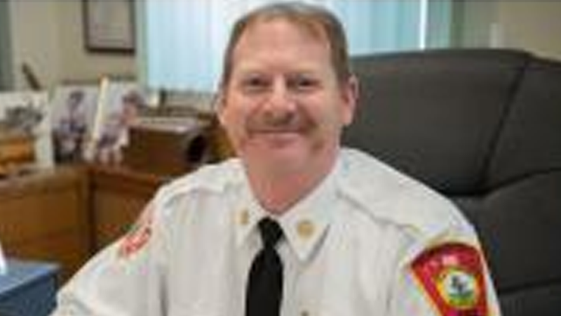 Town mourns fire chief who died suddenly