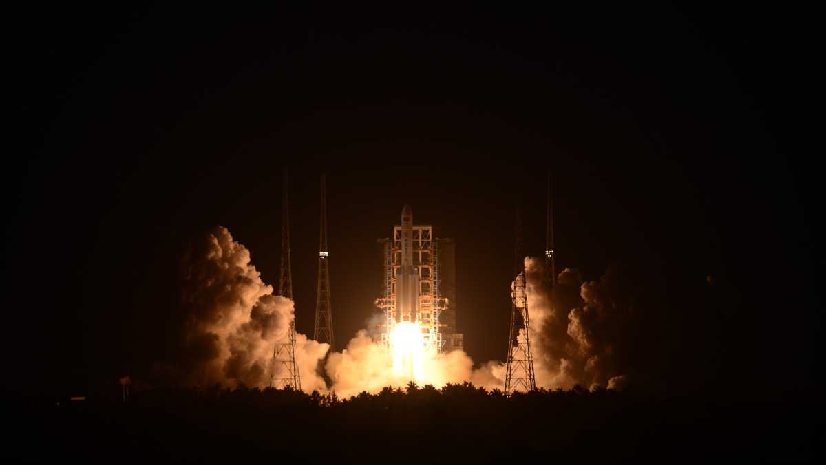 Chinese rocket launch fails after liftoff