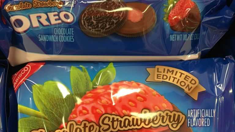 Chocolate Strawberry Oreos are real and 'a little intense'
