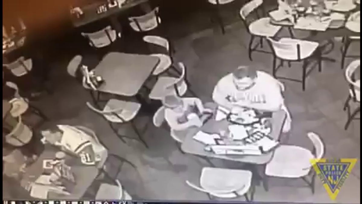 Camera catches off-duty trooper saving a choking man at restaurant