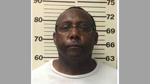 Former MDOC commissioner arrested on burglary charge