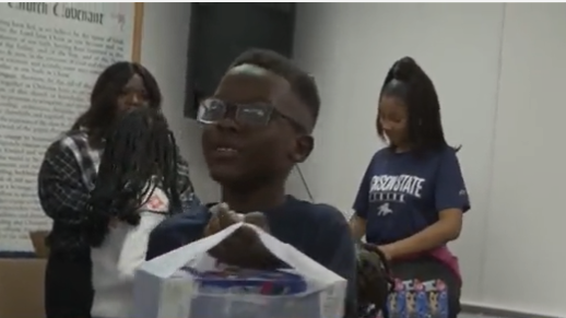 Flora church gives back to community through giveaway