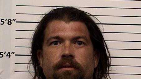 ABQ man charged with shooting, killing his neighbor